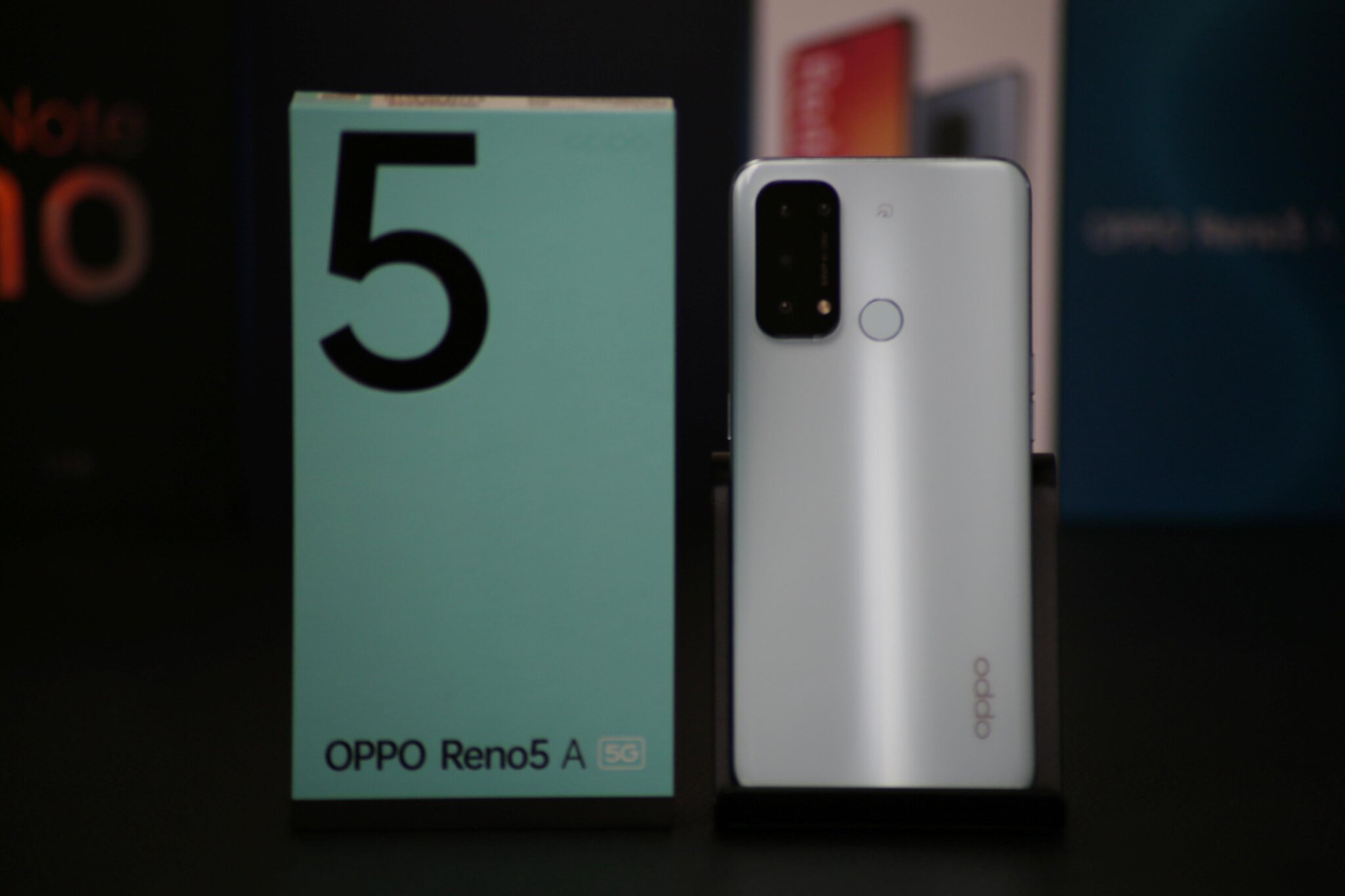 【OPPO Reno5 A総合レビュー】デザイン、処理能力、ディスプレイ性能、カメラ（夜景有）画質、防水性能など